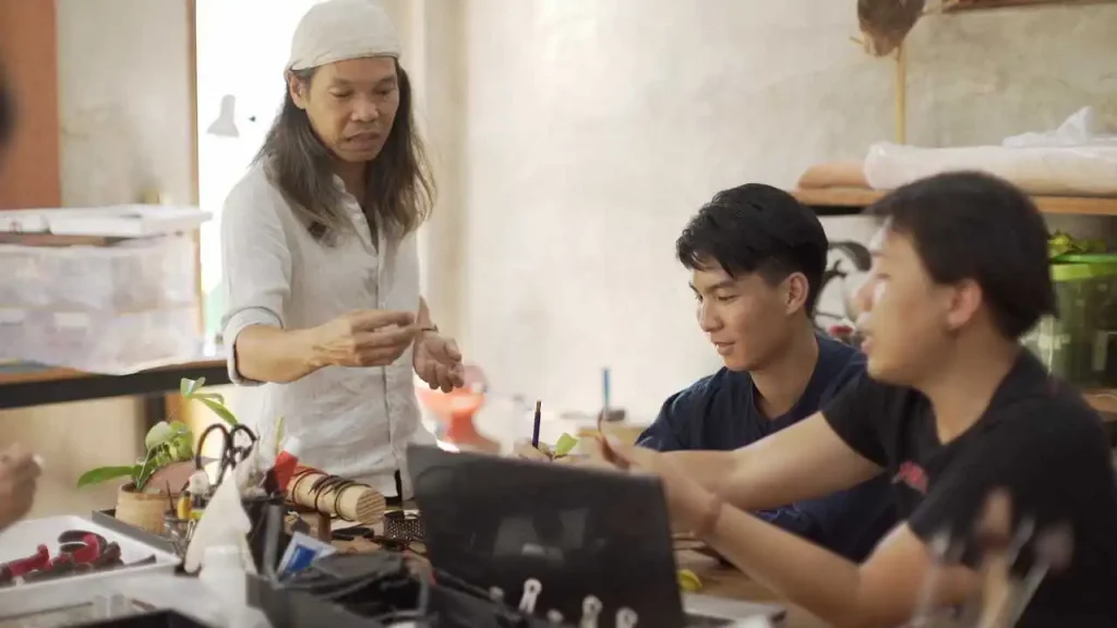 เส้นทางสู่ผู้ประกอบการงานคราฟต์ จากความชอบสู่ธุรกิจที่ยั่งยืน | papacraft